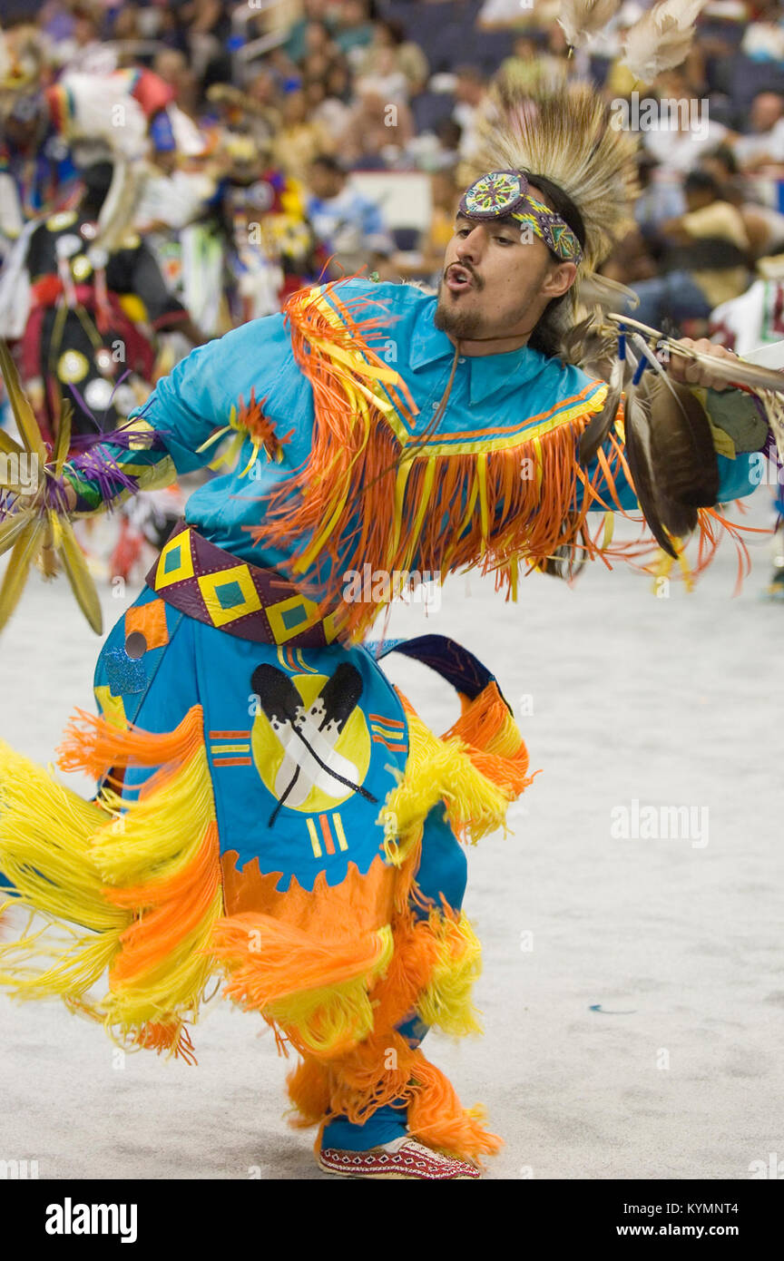 Mens Fancy Dance High Resolution Stock Photography and Images - Alamy
