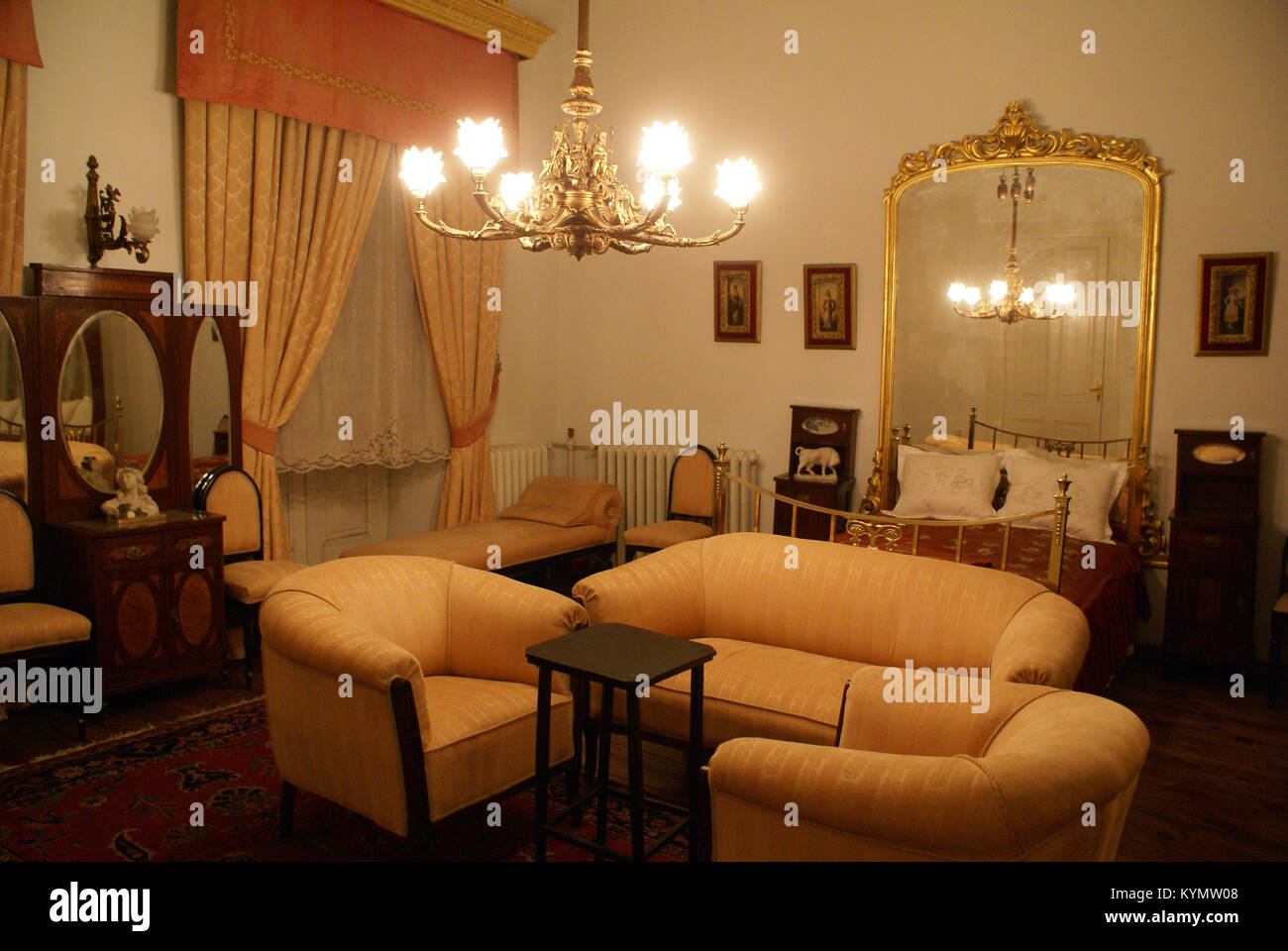 Bedroom with bed in old turkish housein Izmir, Turkey Stock Photo - Alamy