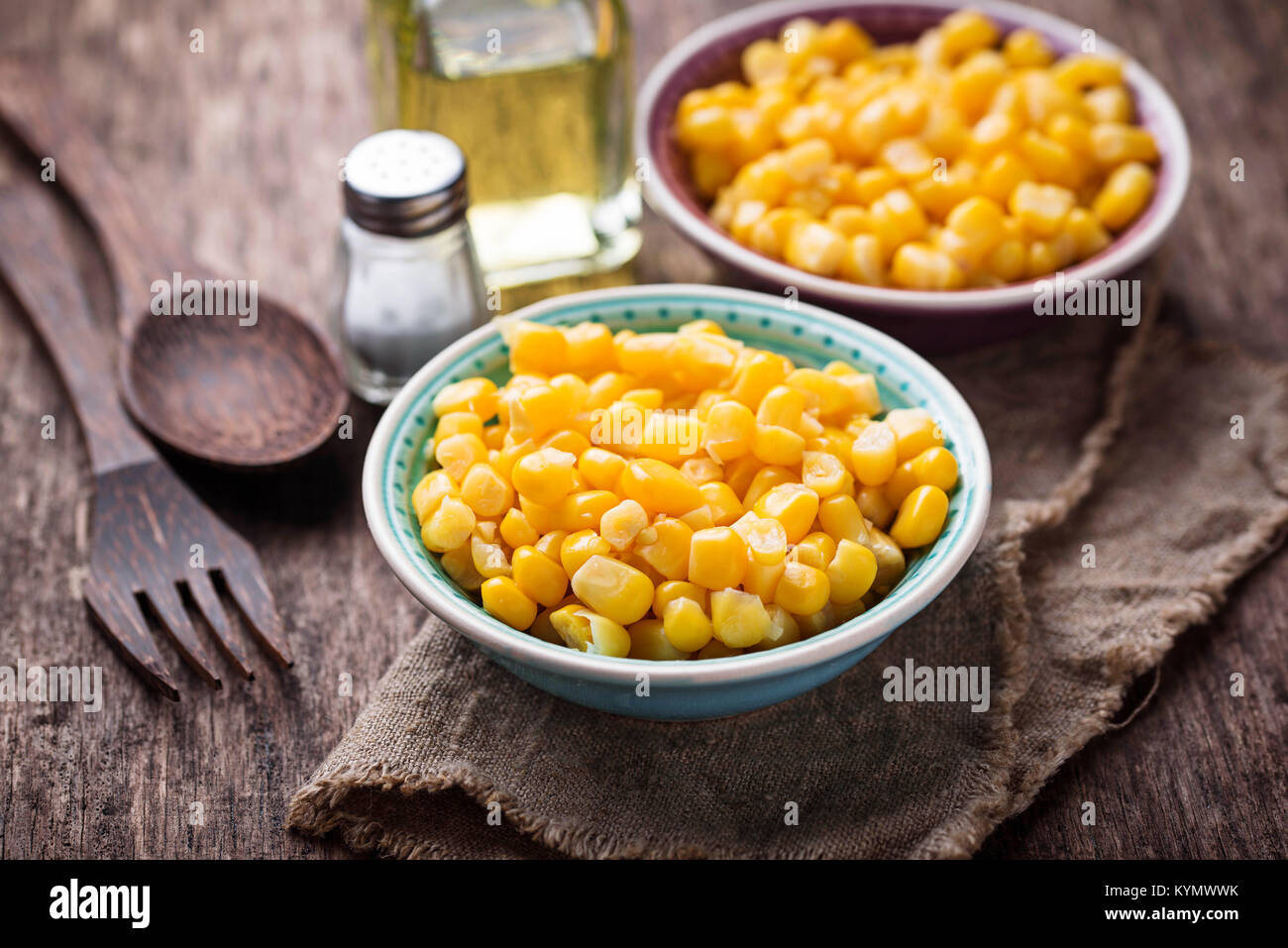 Tinned sweetcorn hi-res stock photography and images - Alamy