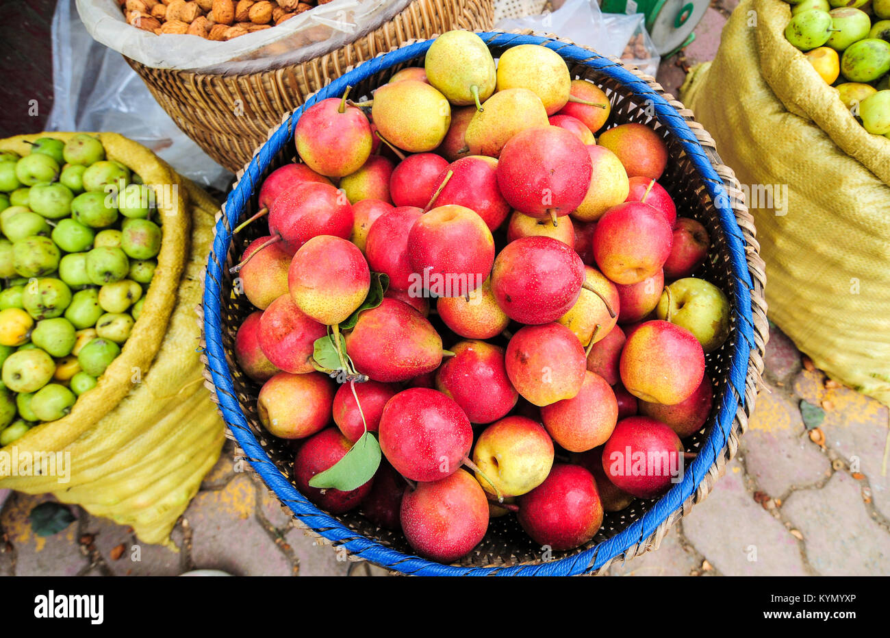 Fresh food market in sapa hi-res stock photography and images - Alamy