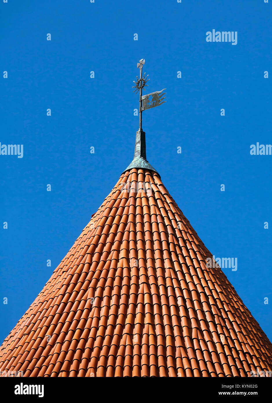 Medieval castle conical roof hi-res stock photography and images - Alamy