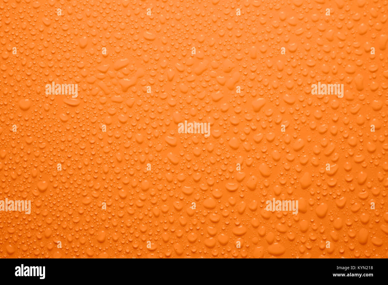 Glass water bubbles clean hi-res stock photography and images - Alamy