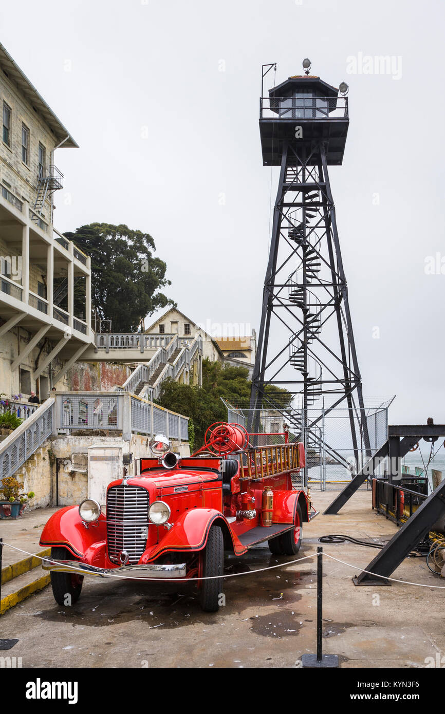 Old fire watch tower hi-res stock photography and images - Alamy
