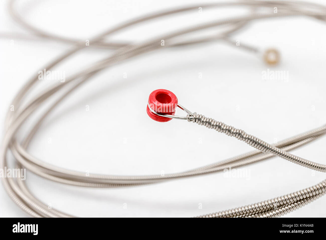 Single guitar hi-res stock photography and images - Alamy