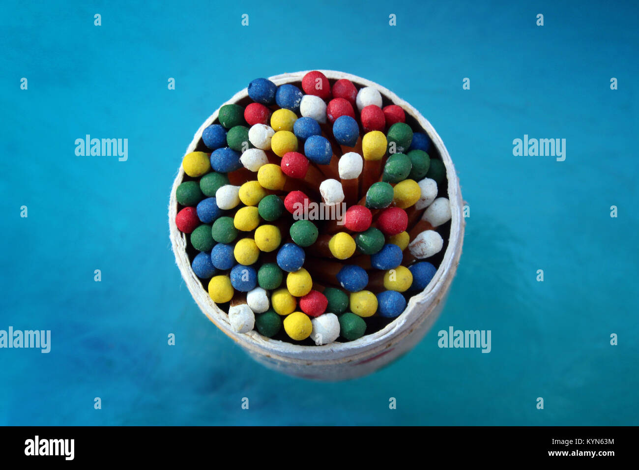 Old matches vintage matchbox hi-res stock photography and images - Alamy