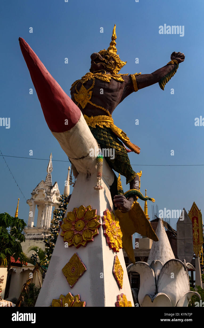 Statue of Yaksha demons Stock Photo - Alamy