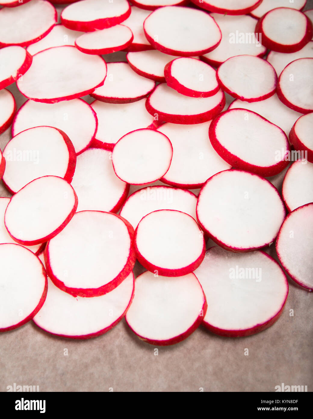 White radish slices hi-res stock photography and images - Alamy