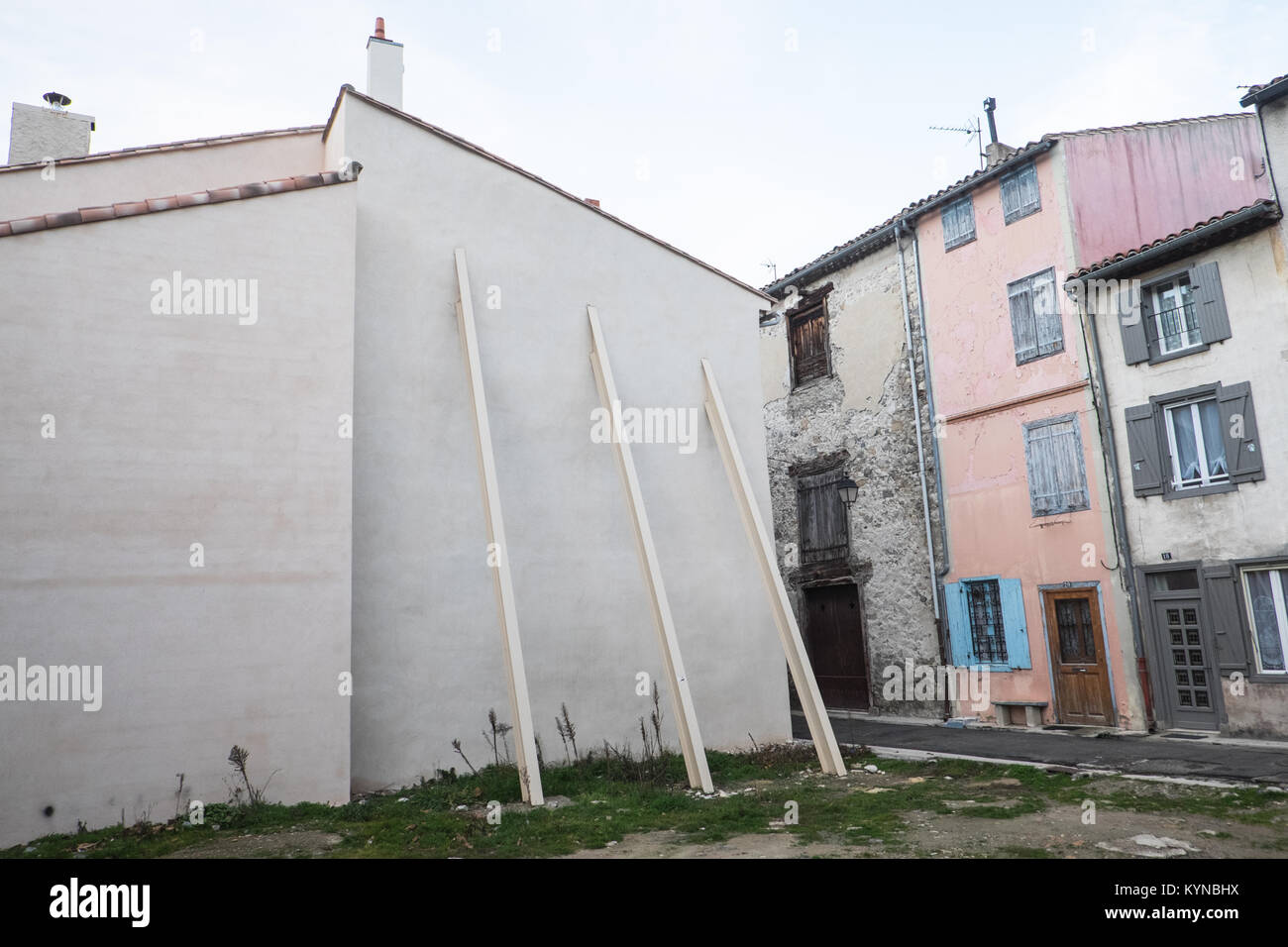 Prevent building collapse hi-res stock photography and images - Alamy