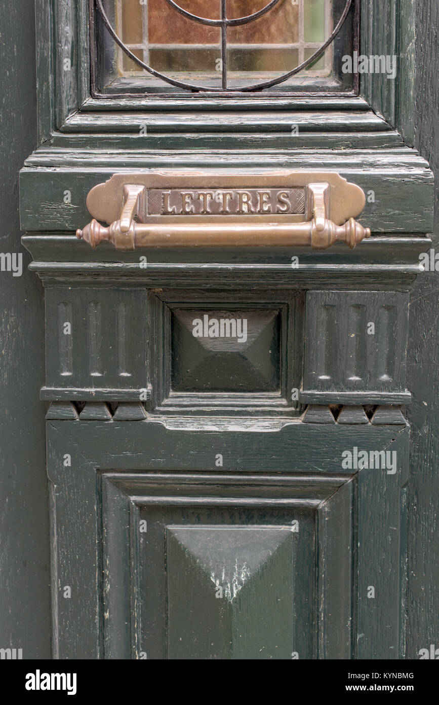 Wooden post box hi-res stock photography and images - Alamy