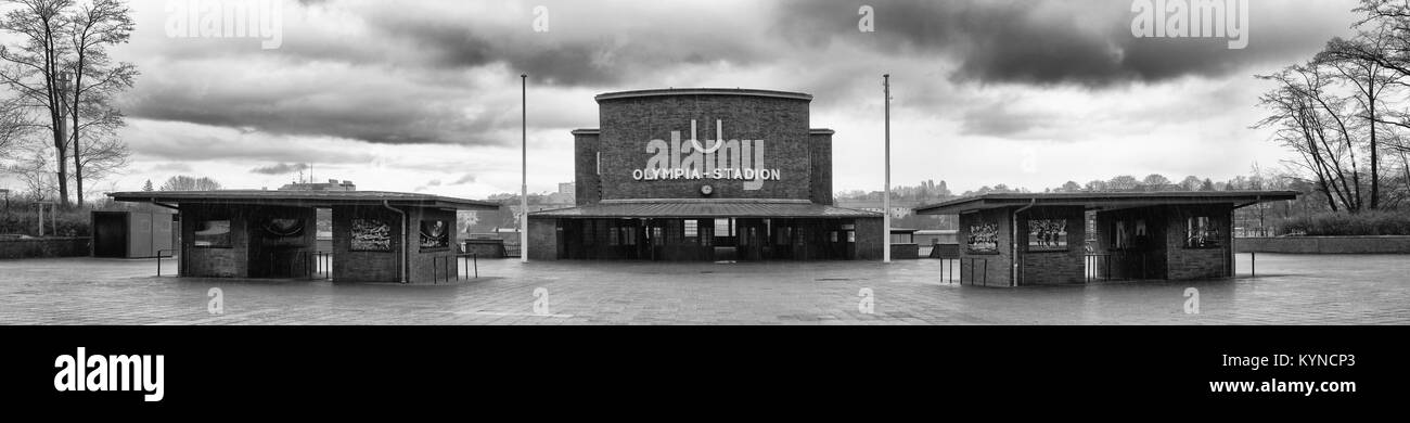 Railway station museum in Black and White Stock Photos & Images - Alamy