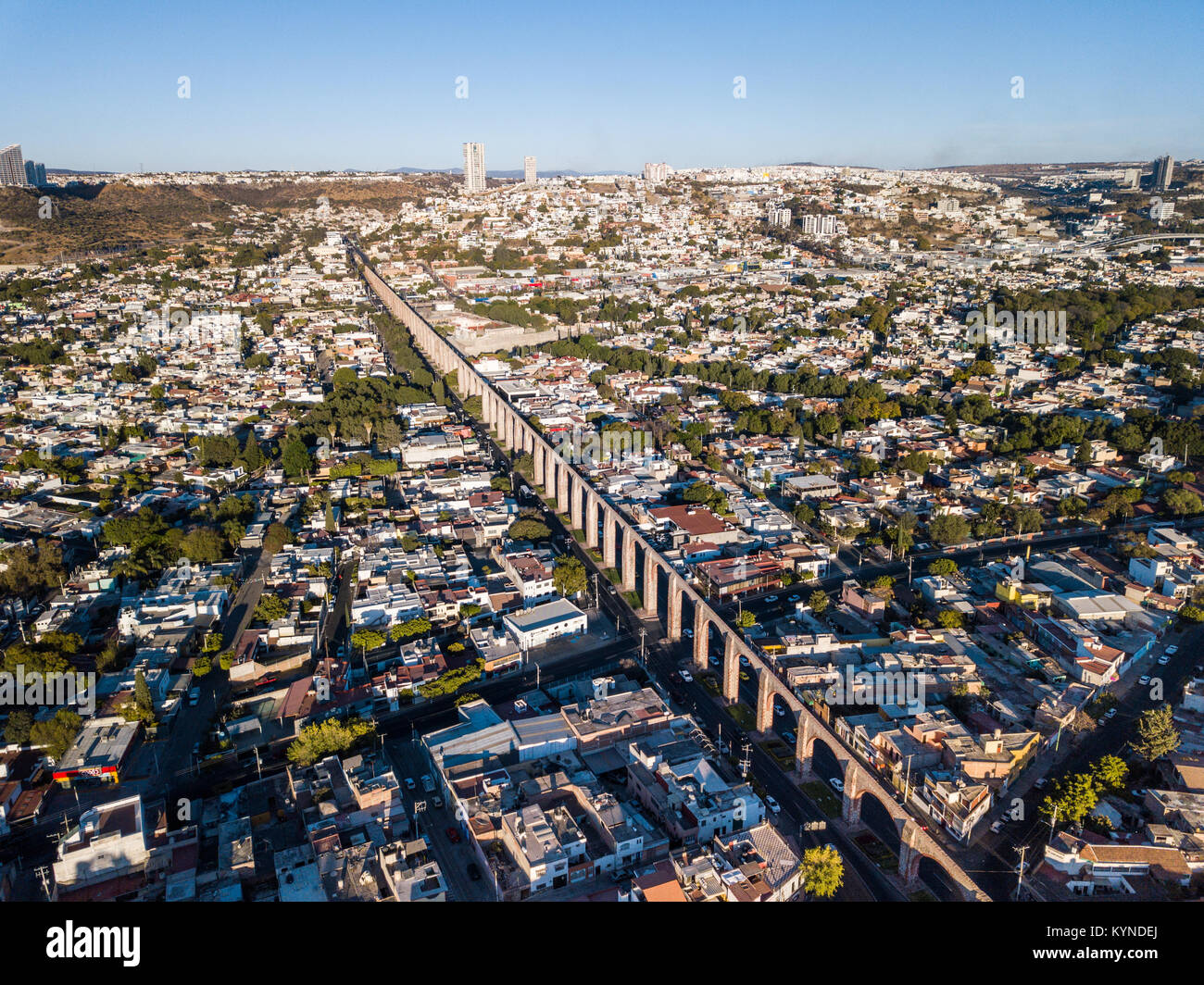 Los Arcos, aquaduct in Queretaro, Mexico Stock Photo - Alamy