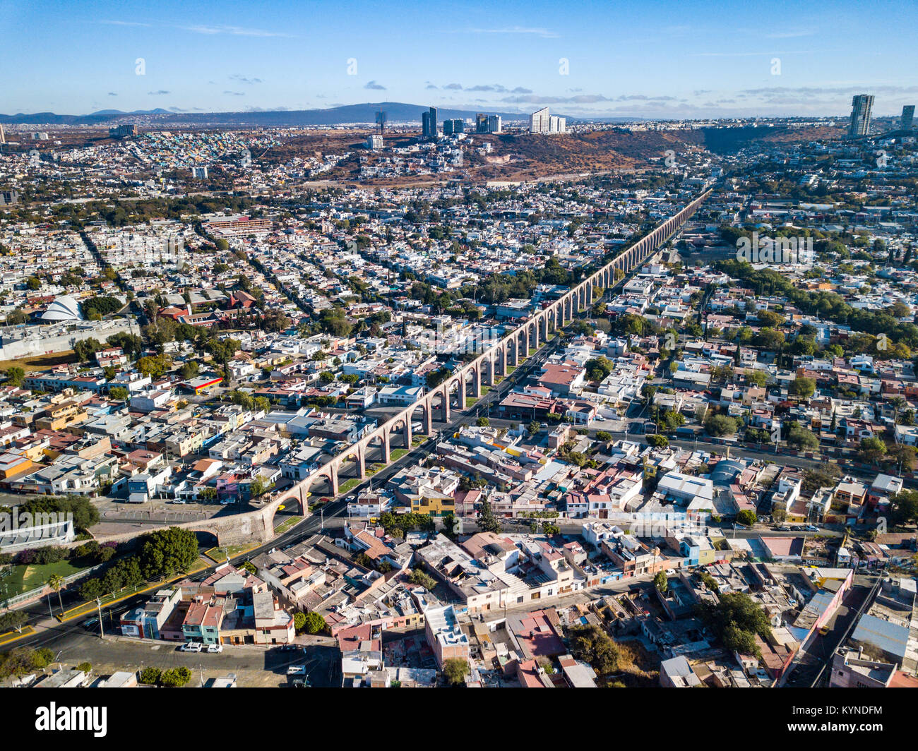 Los Arcos, aquaduct in Queretaro, Mexico Stock Photo - Alamy