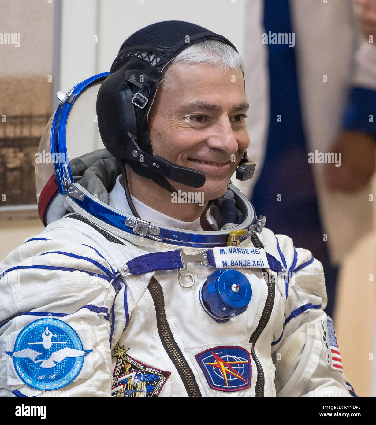 Mark Vande Hei, Joe Acaba, and Alexander Misurkin complete preflight ...
