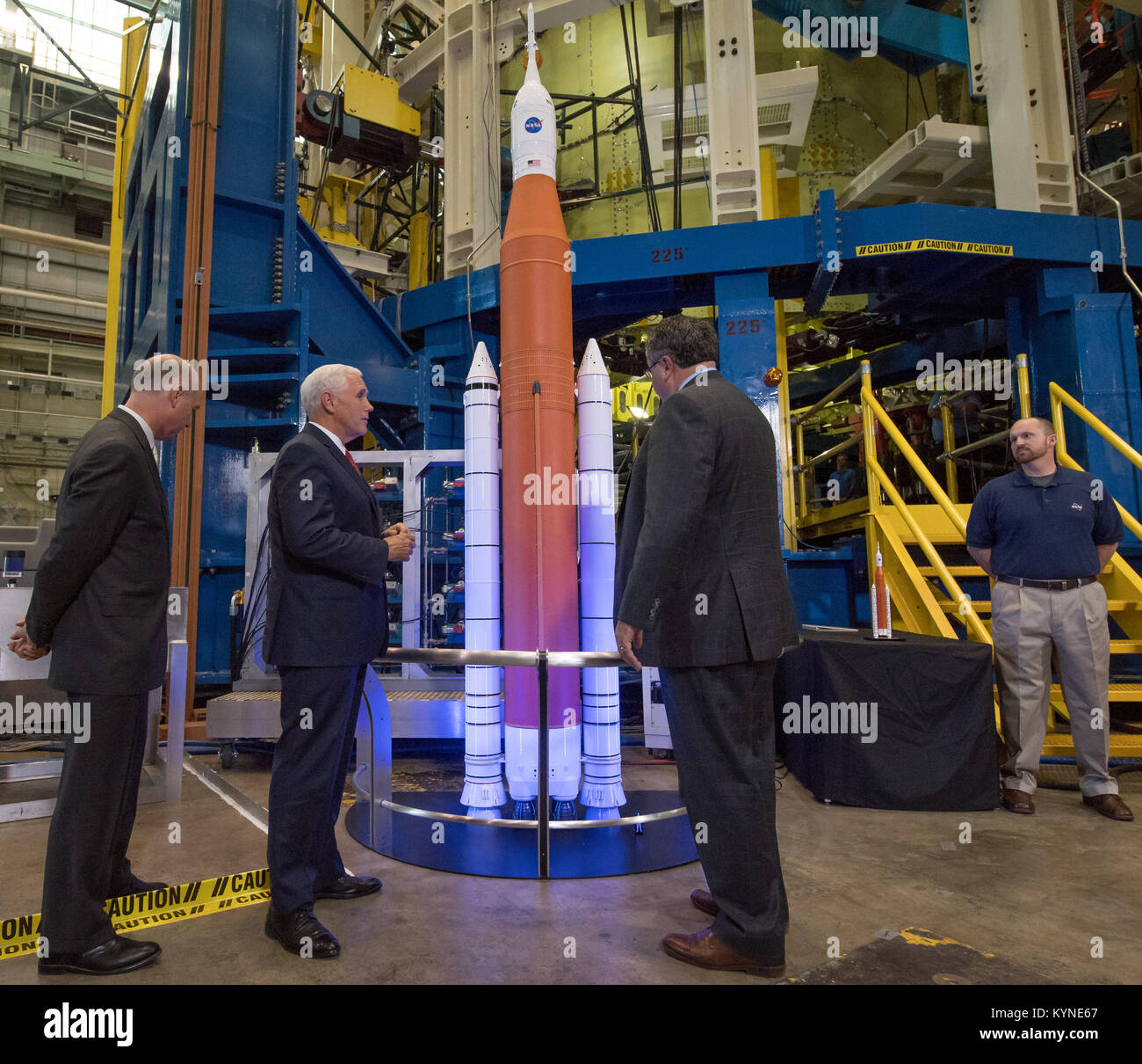 Sls test hardware hi-res stock photography and images - Alamy