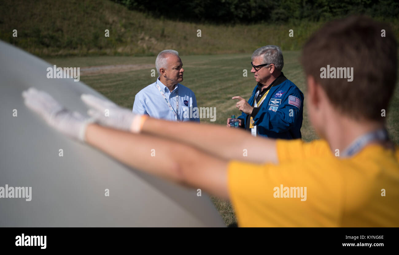 Boy box pilot hi-res stock photography and images - Alamy