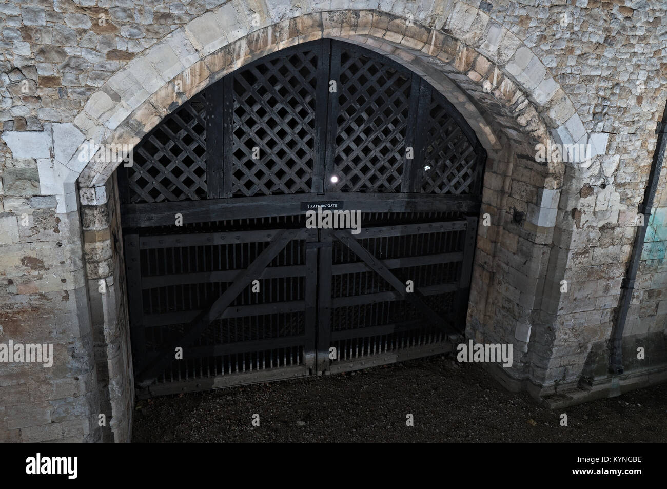 Anne boleyn traitors gate hi-res stock photography and images - Alamy