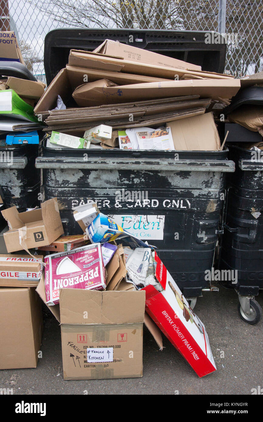 Overflowing recycling hi-res stock photography and images - Alamy