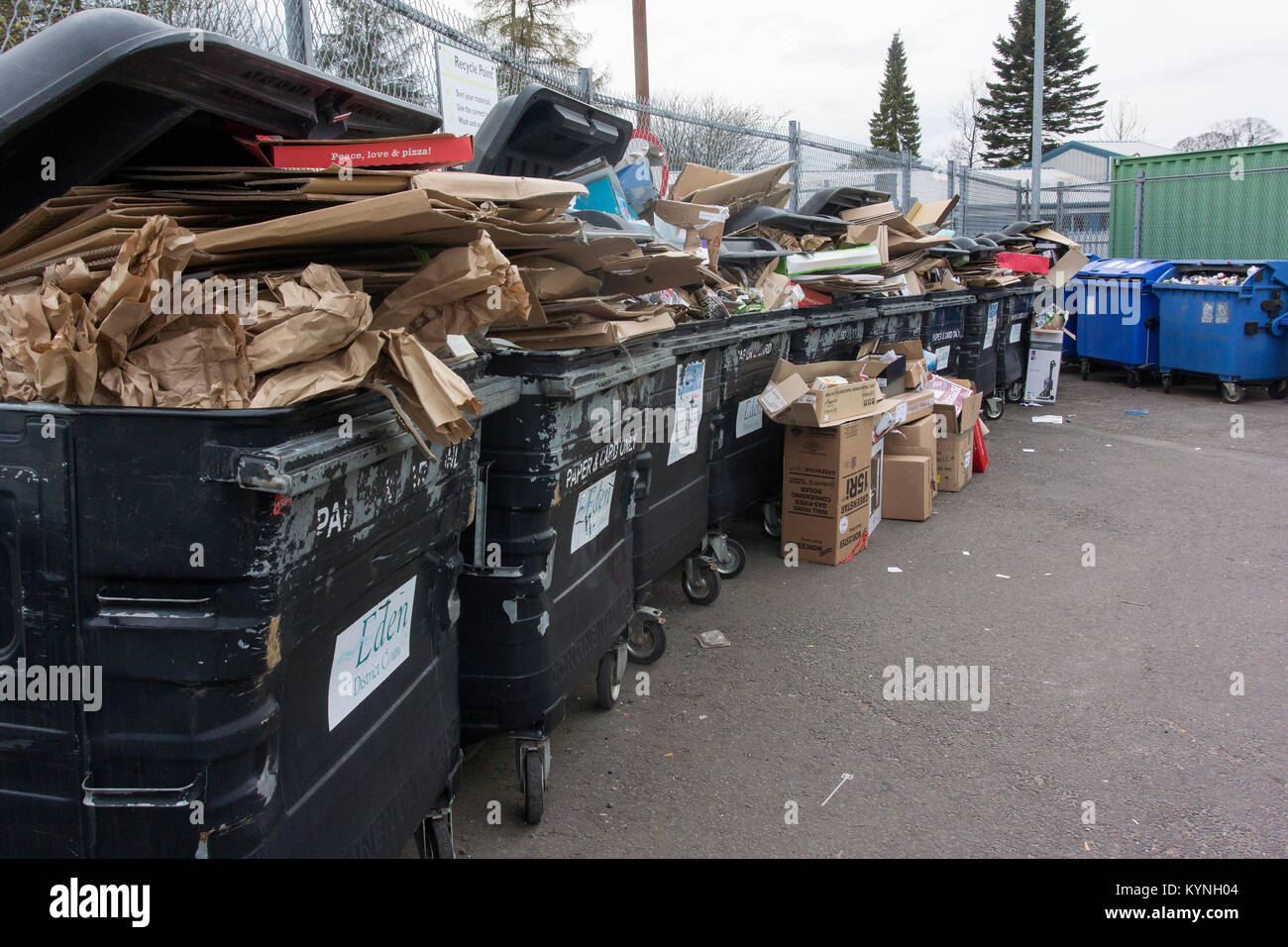 Overflow waste bins High Resolution Stock Photography and Images - Alamy