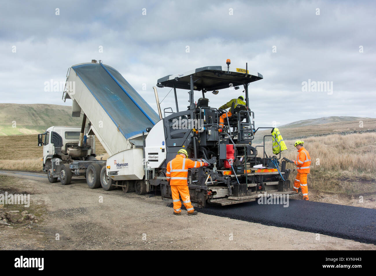 Council maintained road hi-res stock photography and images - Alamy