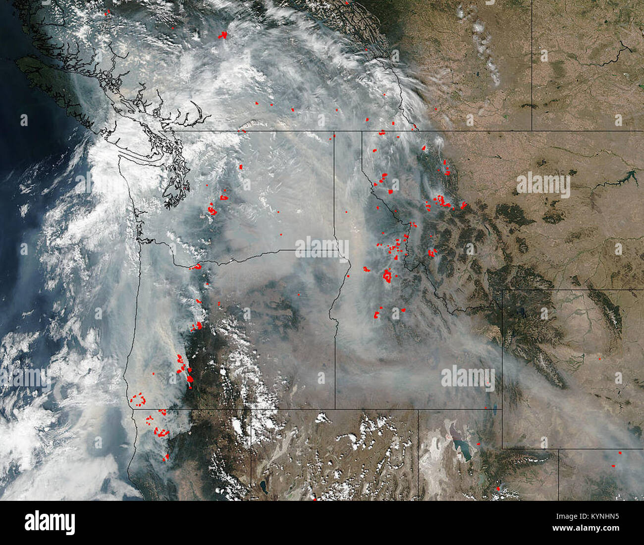 Smoke from wildfires reduces visibility across the Pacific Northwest ...