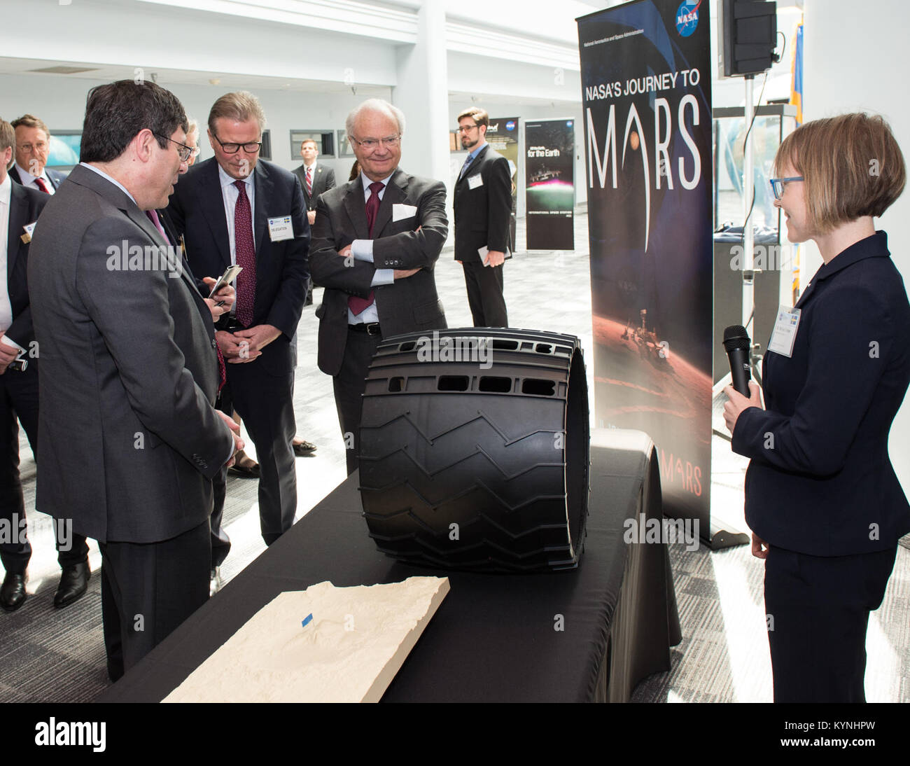 King Carl XVI Gustaf of Sweden visited NASA Goddard Space Flight Center ...
