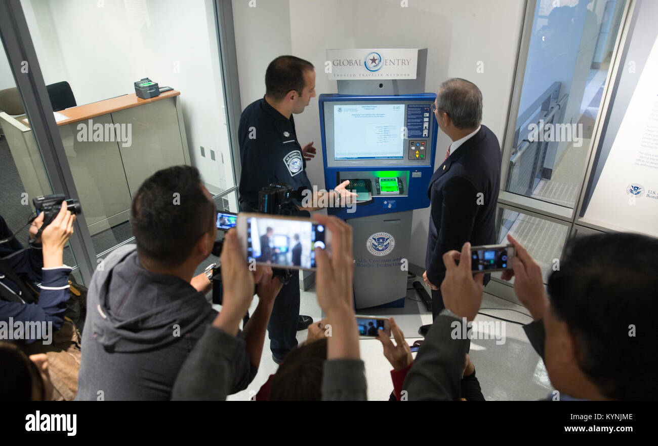 Officer Stephen Morgan of U.S. Customs and Border Protection ...