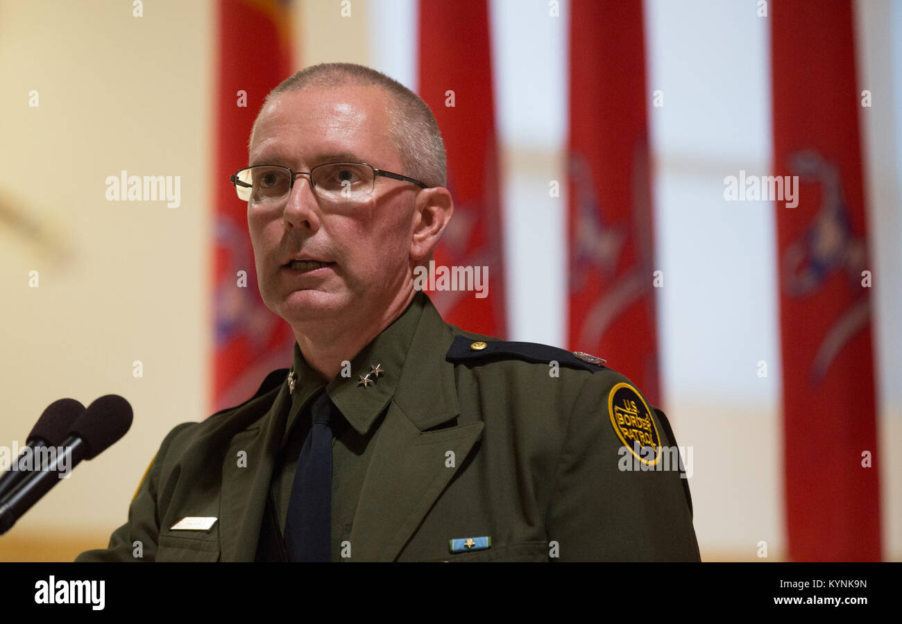 Border patrol academy chief dan harris hi-res stock photography and ...