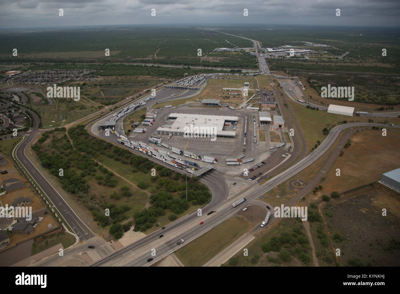 Texas laredo an nuevo laredo hi-res stock photography and images - Alamy