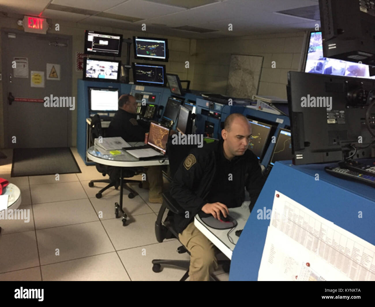 Air support operations center hi-res stock photography and images - Alamy