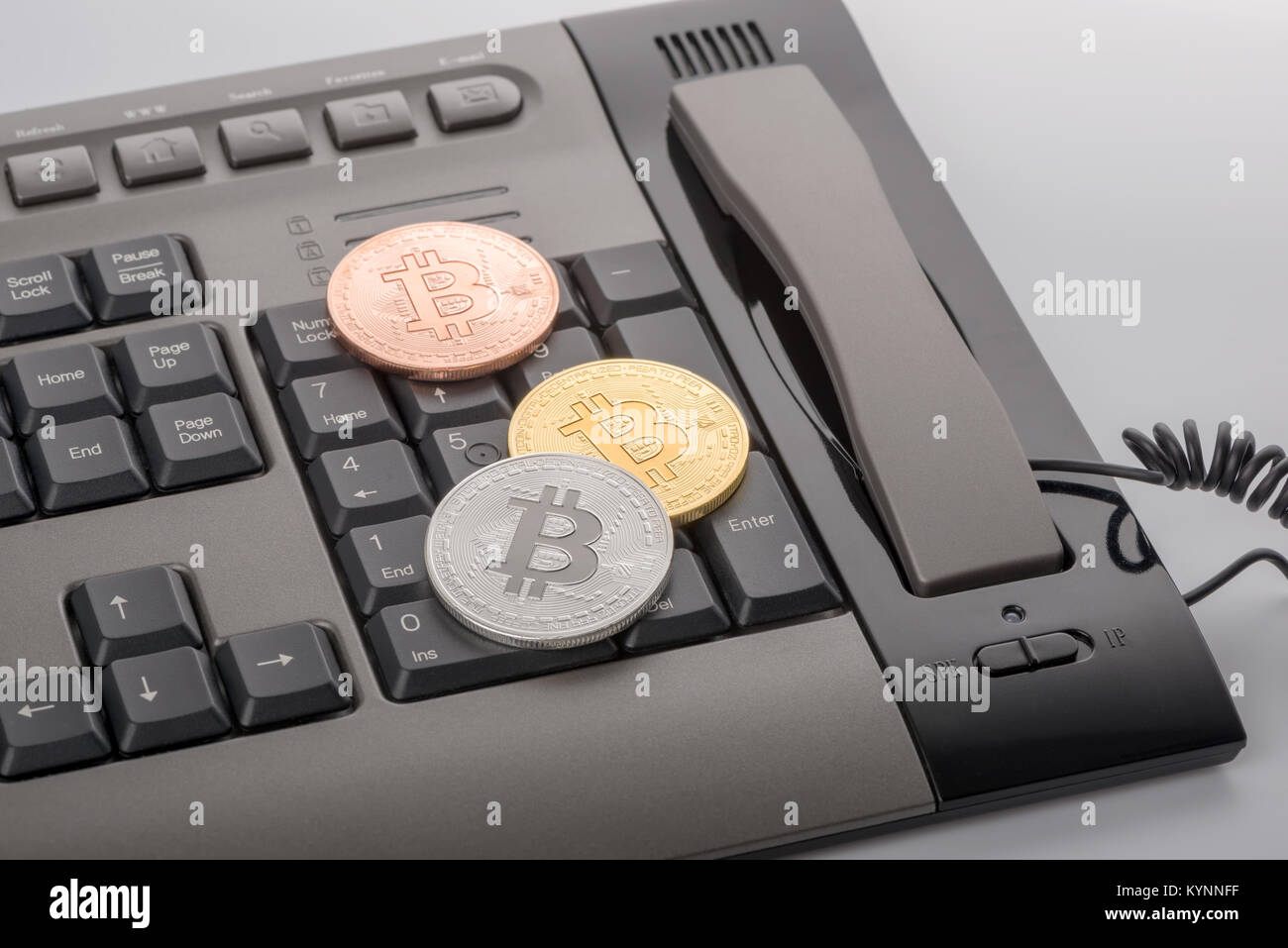 Advance electronic hi-res stock photography and images - Alamy