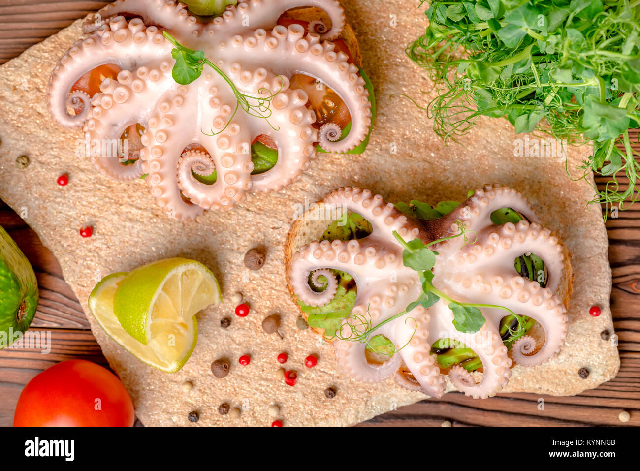 Octopus sandwich hi-res stock photography and images - Alamy