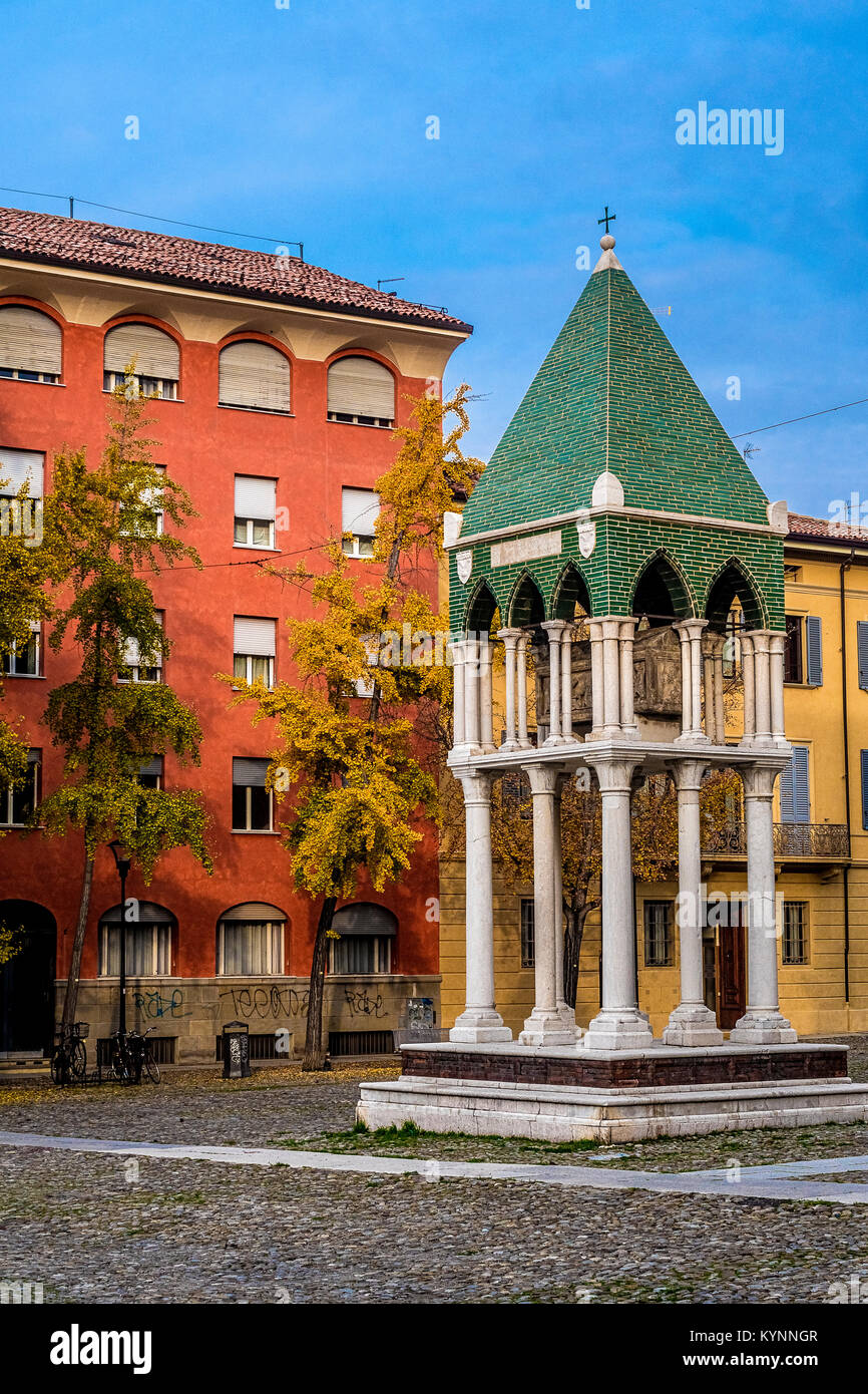 Tomba di rolandino hi-res stock photography and images - Alamy