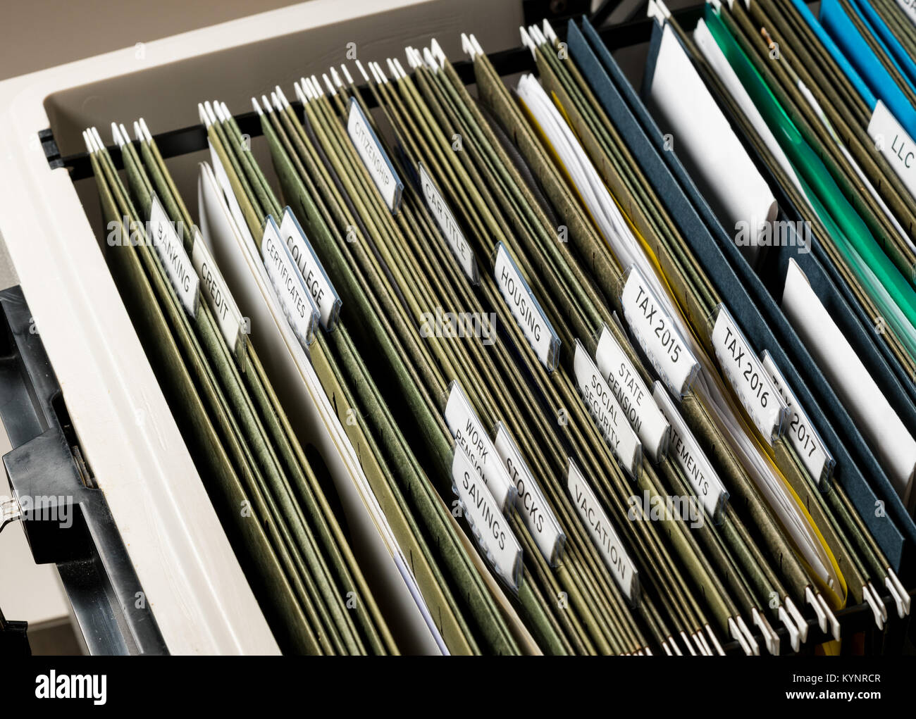 Archiving system hi-res stock photography and images - Alamy