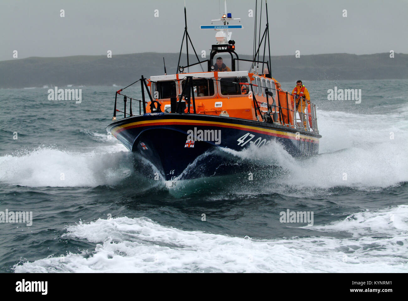 Rnli tyne class lifeboat hi-res stock photography and images - Alamy