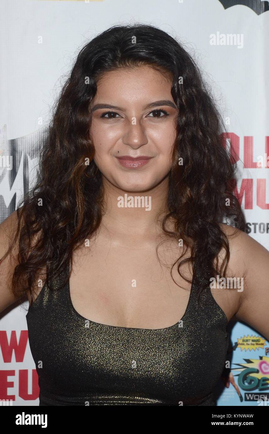 Los Angeles, CA, USA. 10th Jan, 2018. Amber Romero at arrivals for ...