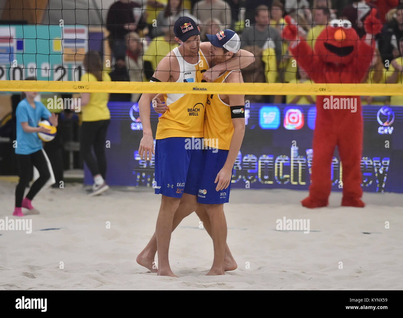 Pelhrimov, Czech Republic. 14th Jan, 2018. Robert Meeuwsen (left) and ...
