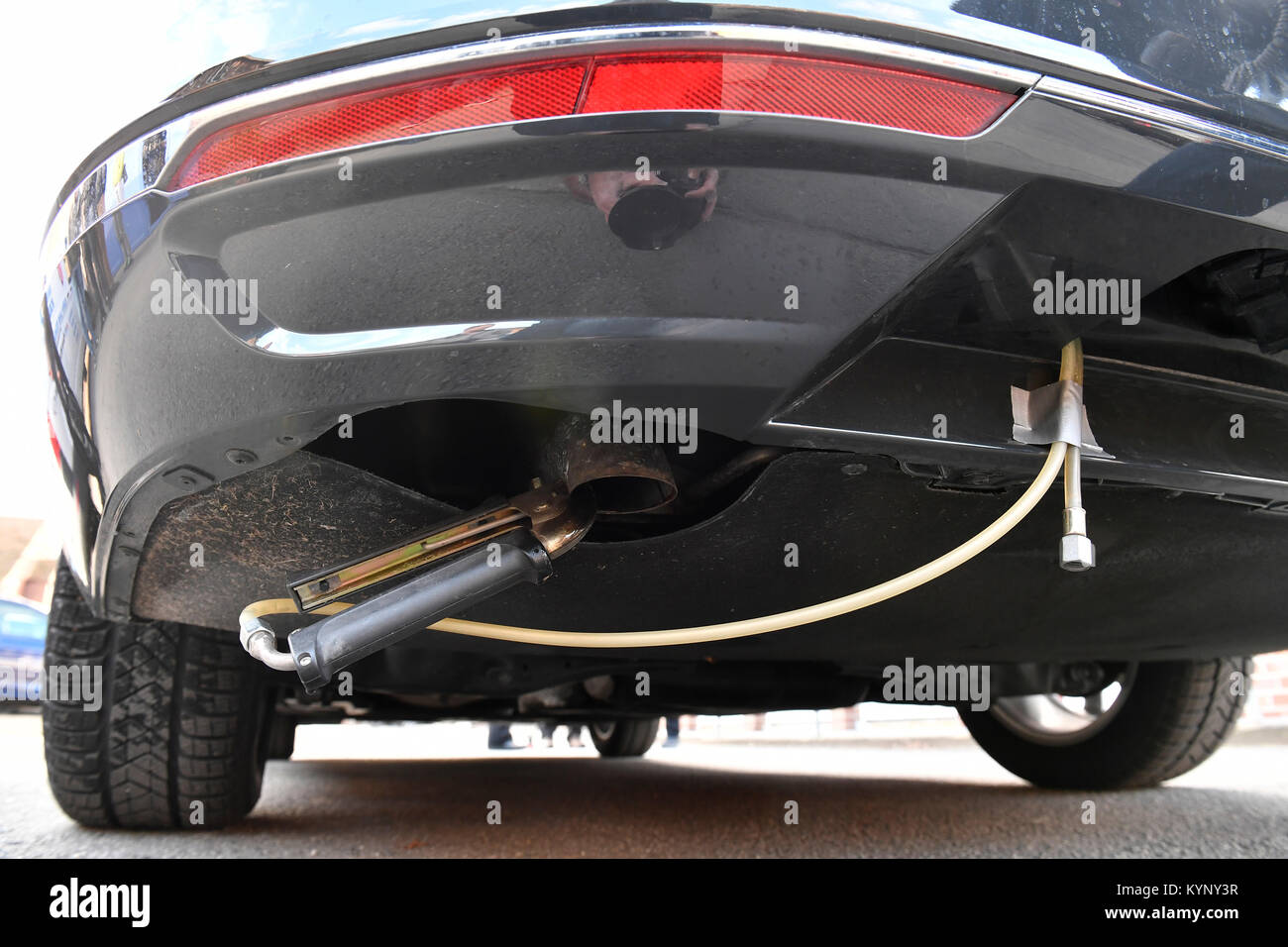 Measuring devices and probes are ready for the measurement of ...