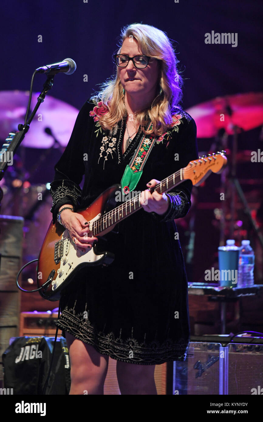 Boca Raton. 14th Jan, 2018. Susan Tedeschi of the Tedeschi Trucks Band ...