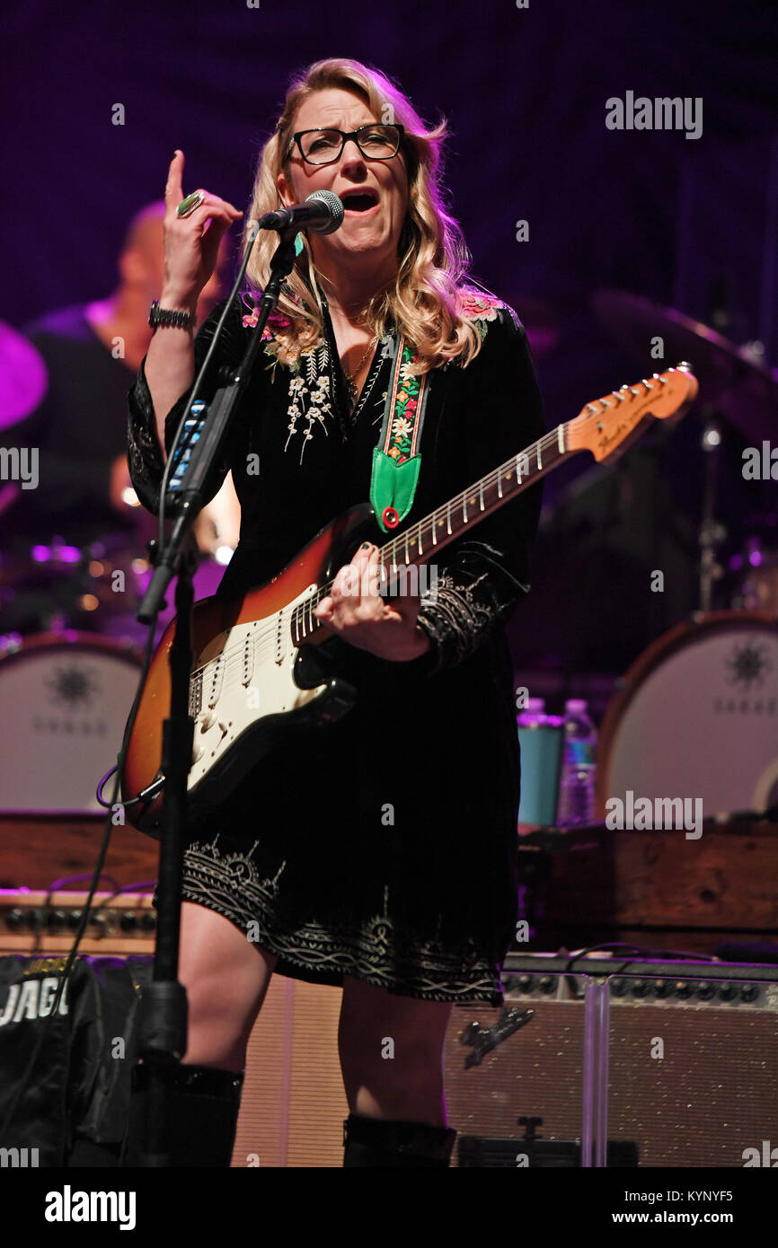 Boca Raton. 14th Jan, 2018. Susan Tedeschi of the Tedeschi Trucks Band ...