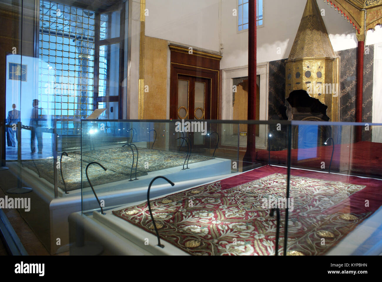 Inside room of Topkapi palace in Istanbul, Turkey Stock Photo - Alamy