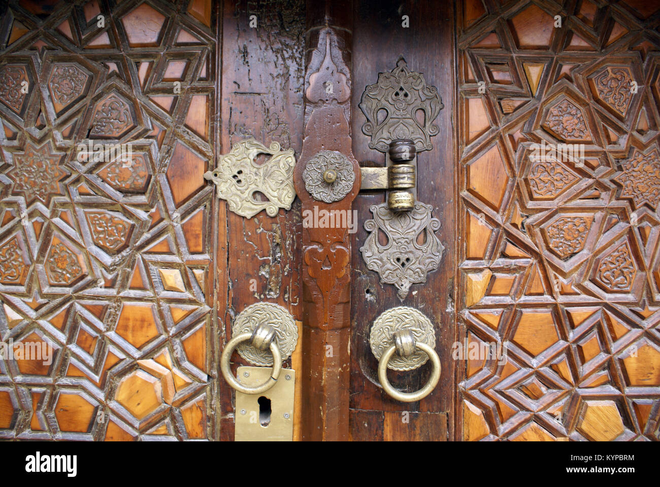 Lock and old wooden door in Istanbul, Turkey Stock Photo - Alamy