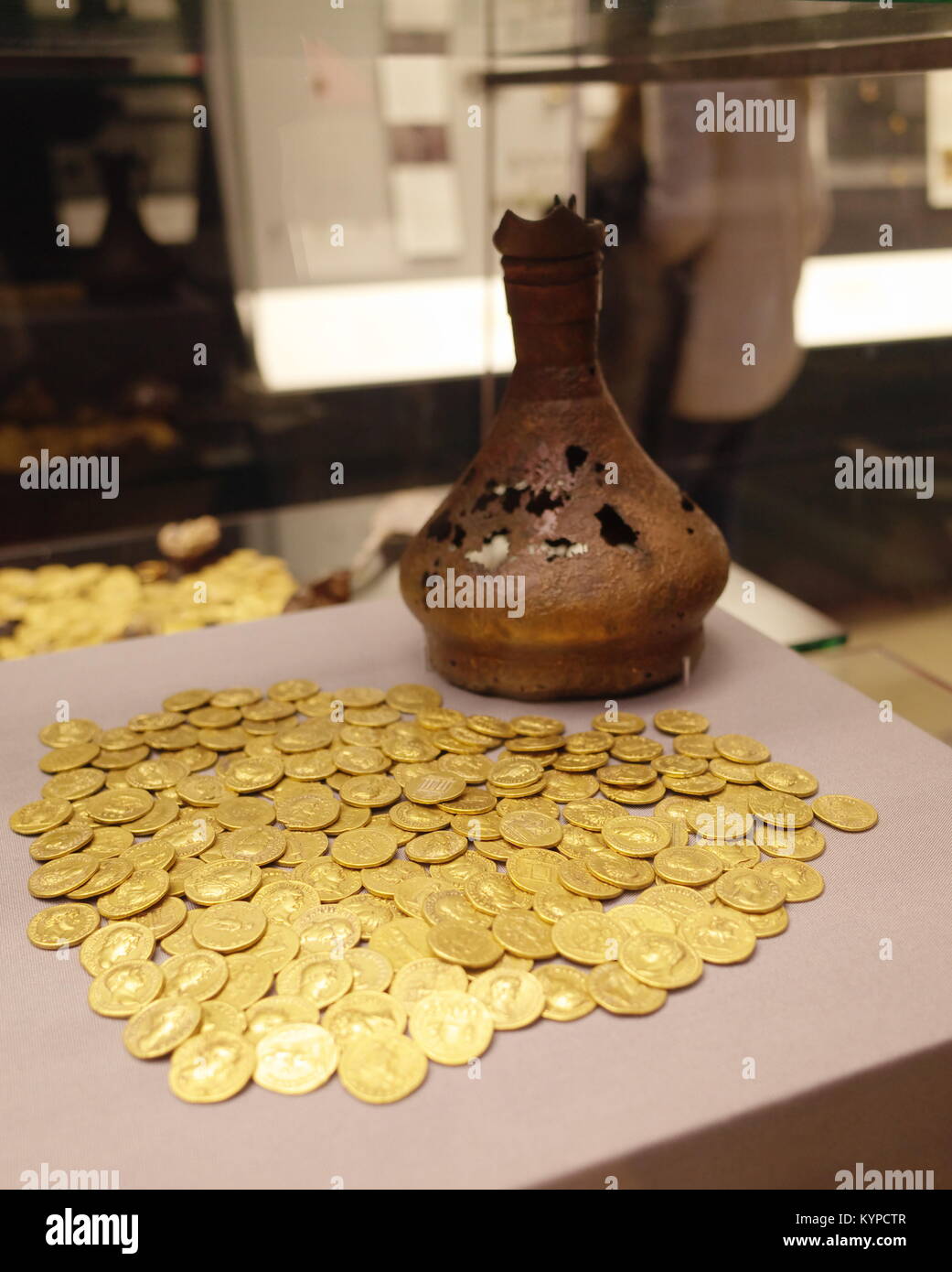 Gold coin horde at the British Museum in London, England, UK Stock ...
