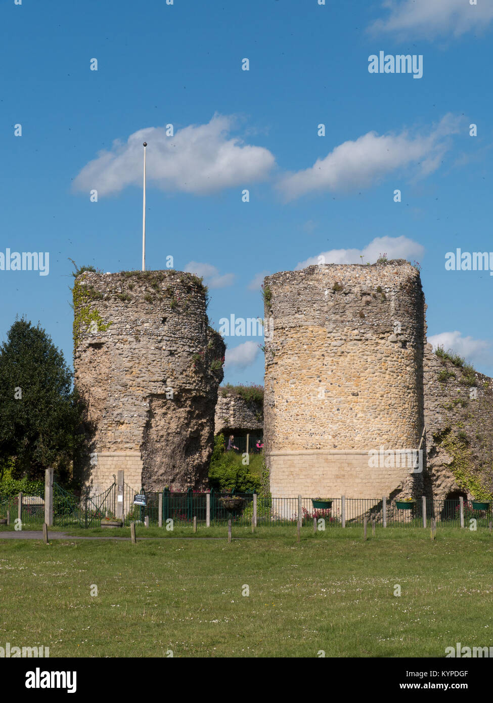 Historic norman castle ruin hi-res stock photography and images - Alamy