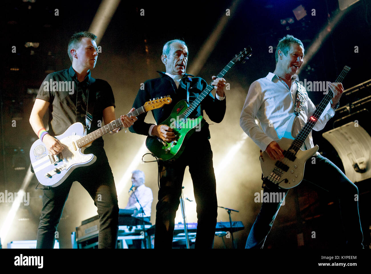 Status quo hi-res stock photography and images - Alamy