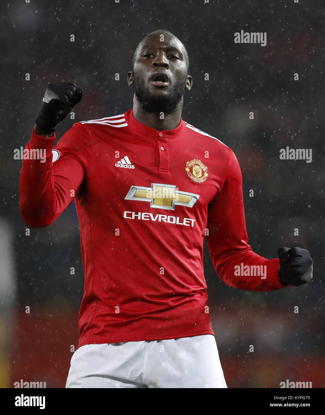 Manchester United's Romelu Lukaku celebrates scoring his side's third ...