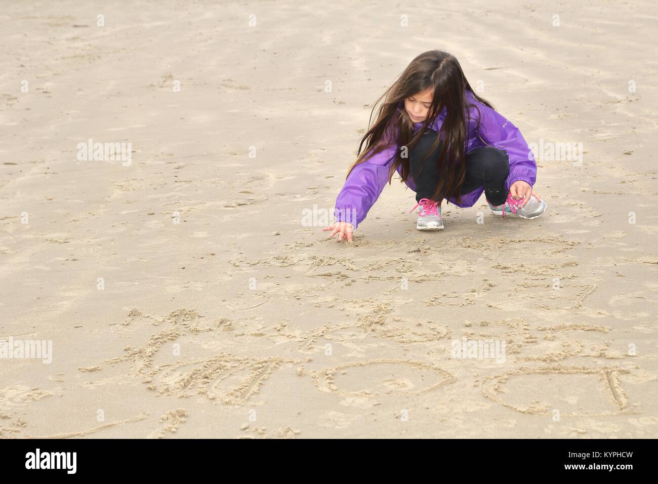 Writing in the sand hi-res stock photography and images - Alamy