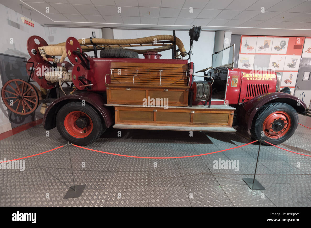 Spain fire engine hi-res stock photography and images - Alamy