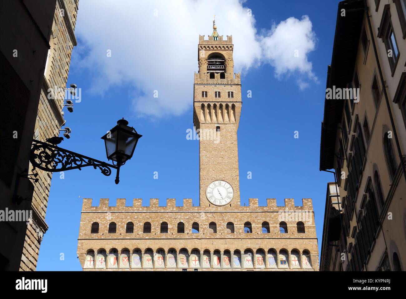 Florence - Palazzo Vecchio. Old town romanesque architecture in Tuscany ...