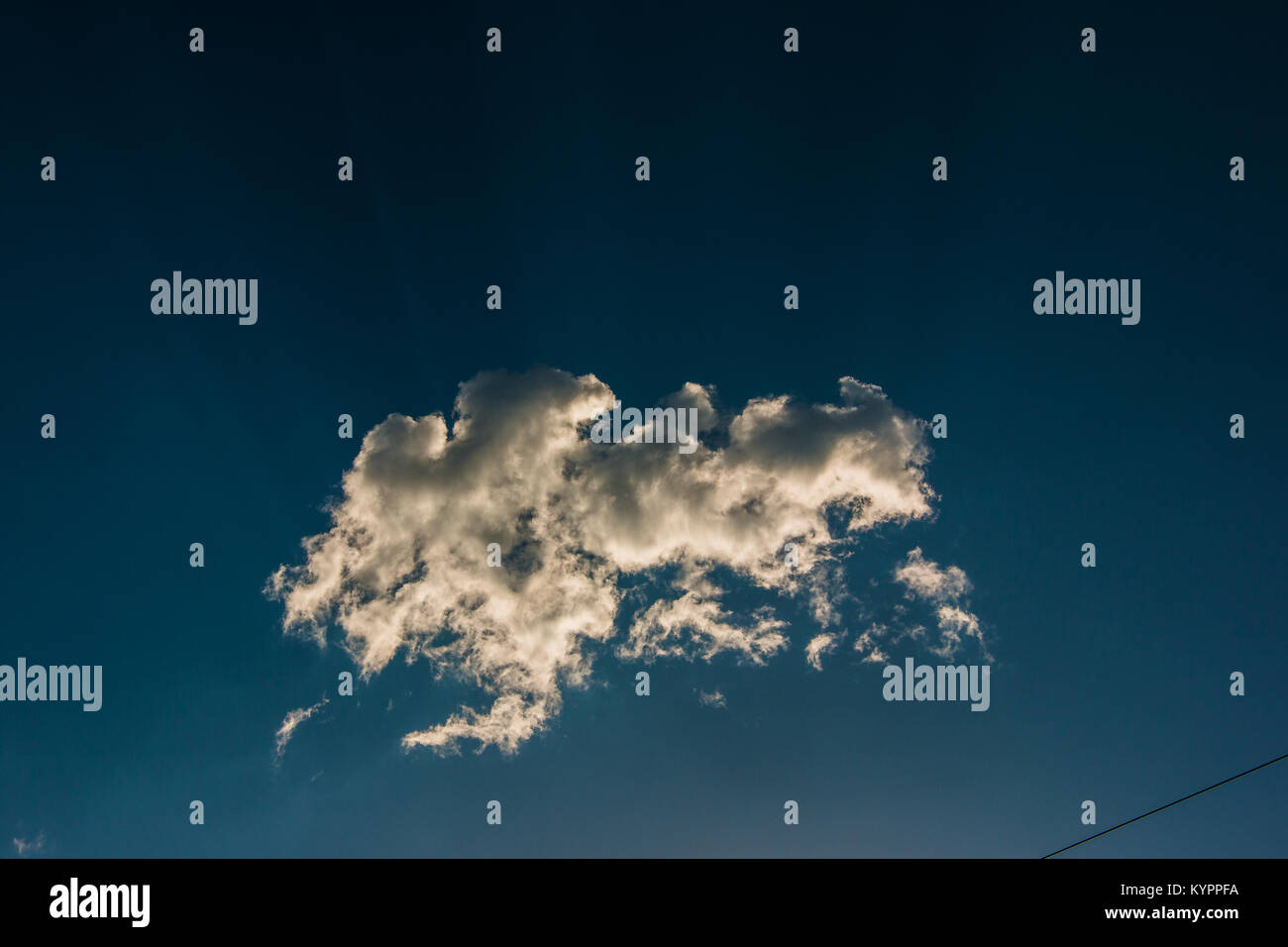Cloud backlit hi-res stock photography and images - Alamy