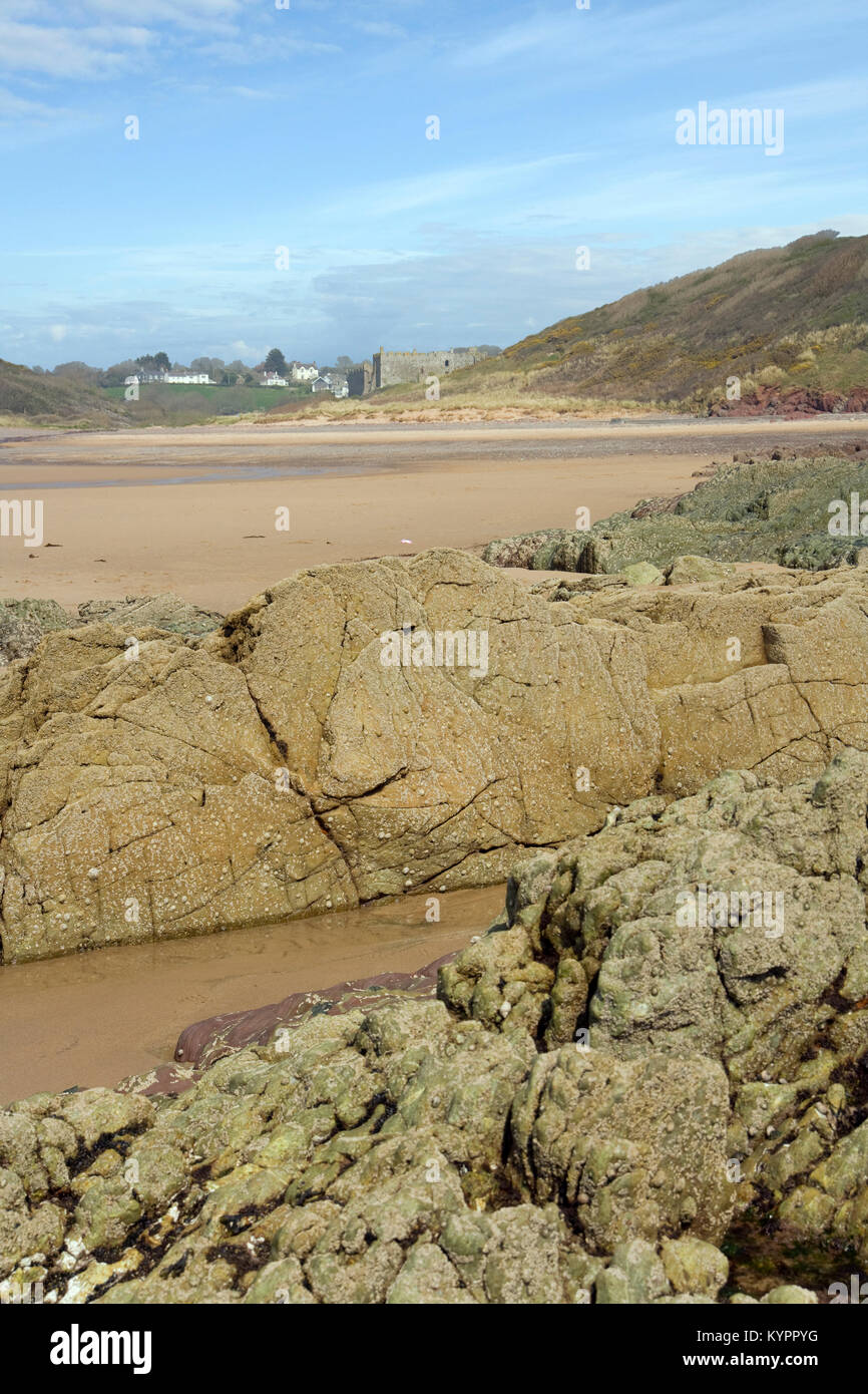 Manorbier village wales hi-res stock photography and images - Alamy